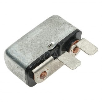 Semi Truck Circuit Breakers | TRUCKiD